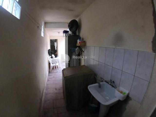 Casa à venda em São José dos Campos, Vila Betânia, com 5 quartos, com 176 m²