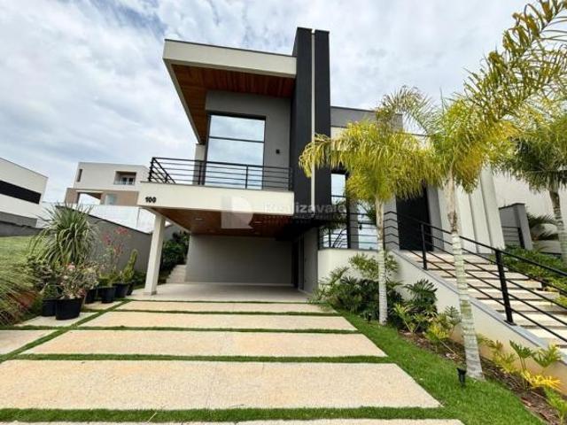 Casa à venda em São José dos Campos, Condomínio Residencial Alphaville II, com 3 suítes, com 290 m²