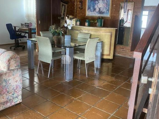 Casa à venda em São José dos Campos, Jardim Alvorada, com 3 quartos, com 200 m²