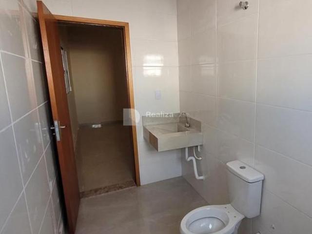 Casa à venda em São José dos Campos, Jardim Nova República, com 3 quartos, com 110 m²