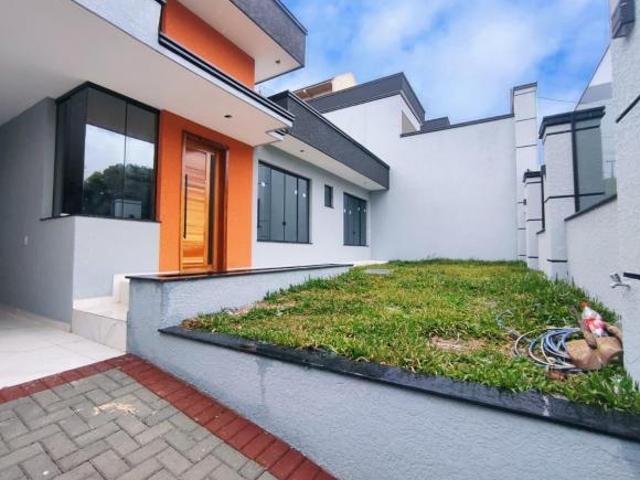 Casa à venda em São José dos Pinhais, São Domingos Novos Pronto para morar