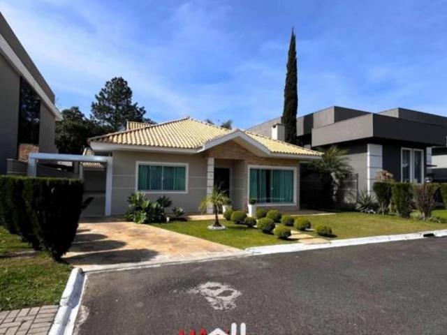 Casa à venda em São José dos Pinhais/PR