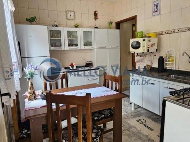 Casa à venda em São Lourenço MG, bairro Santa Mônica, 3 quartos, 112,34m², oportunidade única!