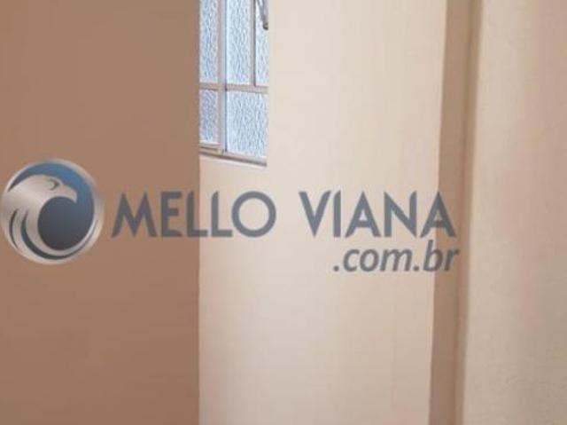 Casa à venda em São Lourenço MG, Vila Nova 2: 3 quartos, 1 sala, 2 banheiros, 1 vaga de garagem, 165