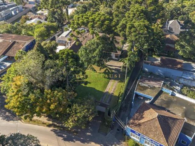 Casa à venda em São Lourenço