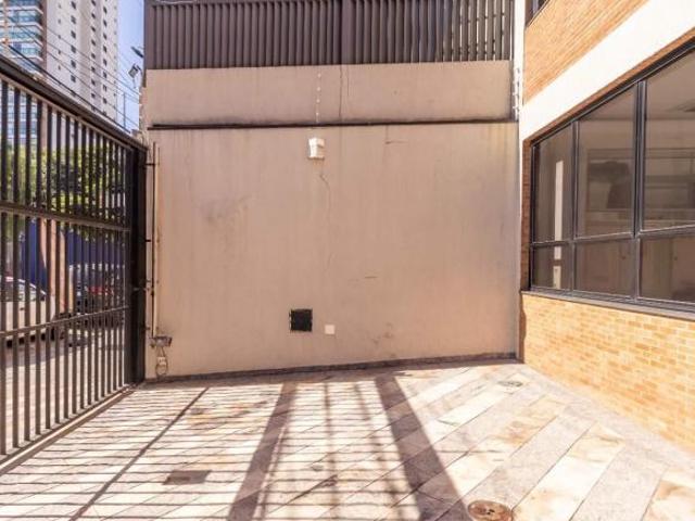 Casa à venda em São Paulo, no bairro Vila Leopoldina