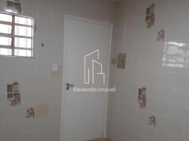 Casa à venda em São Paulo Chora Menino: 3 quartos, 1 suíte, 2 banheiros, 3 vagas, 159m²!