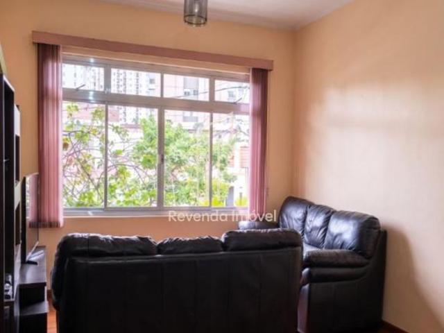 Casa à venda em São Paulo SP, no charmoso bairro Quarta Parada! 3 quartos, 1 suí