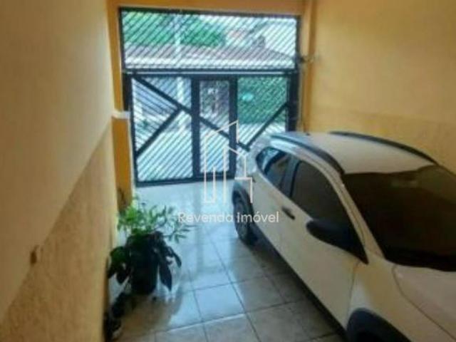 Casa à Venda em São Paulo SP no Jardim Tremembé: 3 Quartos, 3 Banheiros, 1 Vaga 220m². Sua Família
