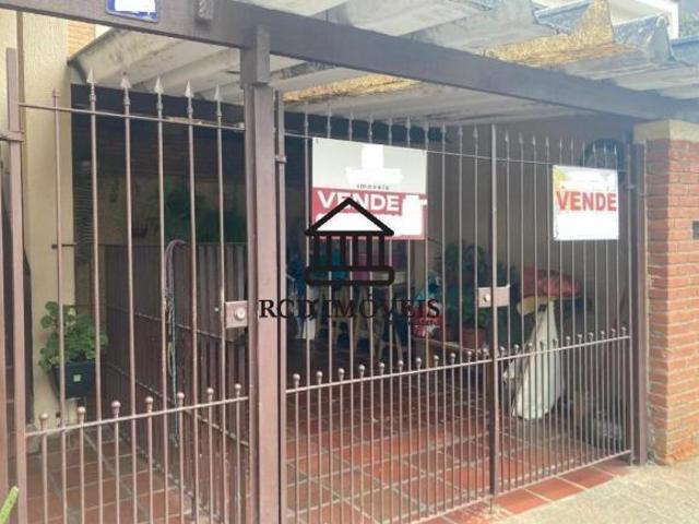 Casa à venda em São Paulo SP, no Jardim Olympia, com 3 quartos, 1 suíte e 115m²