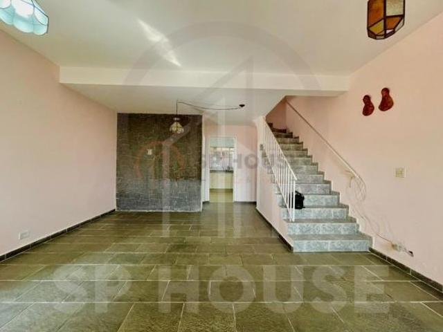 Casa à venda em São Paulo SP, bairro Jabaquara, 3 quartos, 1 suíte, 1 sala, 4 banheiros, 2 vagas, 14