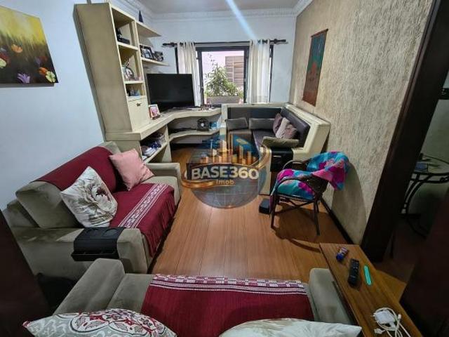 Casa à venda em São Paulo SP, Vila Mariana: 3 quartos, 1 suíte, 2 salas, 2 banheiros, 2 vagas, 200m²