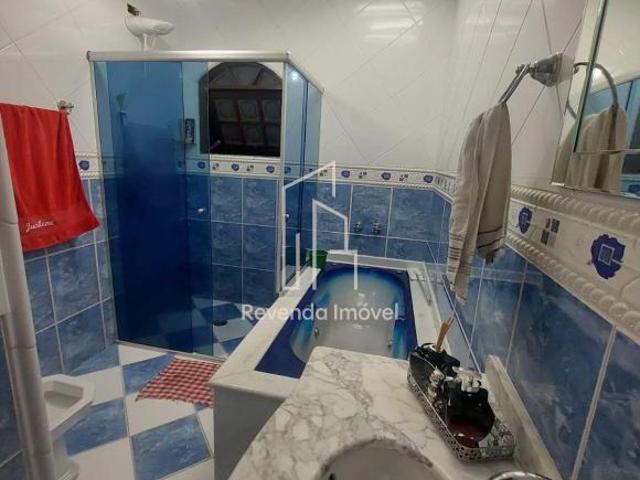 Casa à venda em São Paulo SP: 3 quartos, 1 suíte, 2 salas, 1 banheiro, 3 vagas de garagem, 205m². Ve