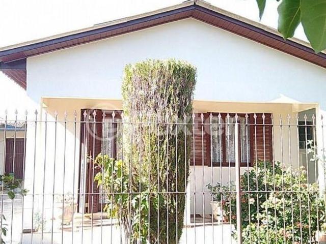 Casa à venda em São Sebastião com 152 m², 3 quartos, 4 vagas