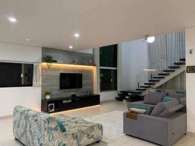 CASA A VENDA EM SÃO SEBASTIÃO, MOBILIADA, DECORADA, PISCINA, AMPLO ESPAÇO GOURMET, 06 VAGAS ! ! !