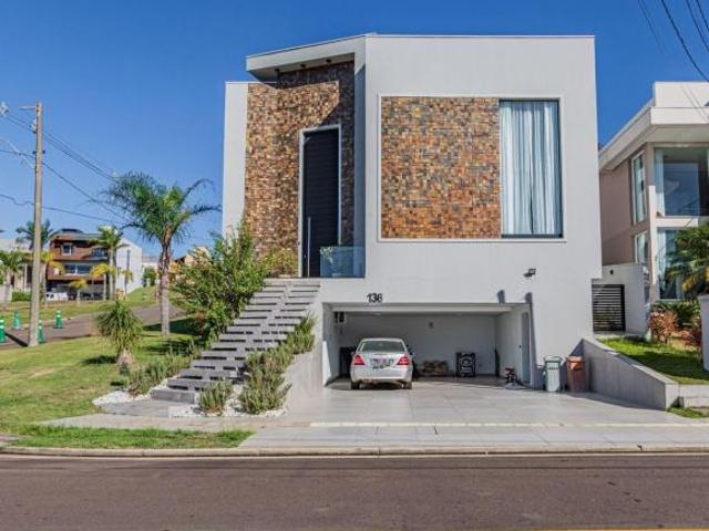 Casa à venda em São Vicente