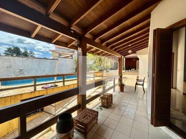Casa a venda em Sousas, Campinas/SP