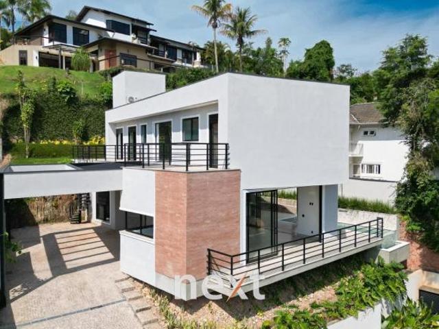 CASA A VENDA EM SOUSAS CAMPINAS/SP