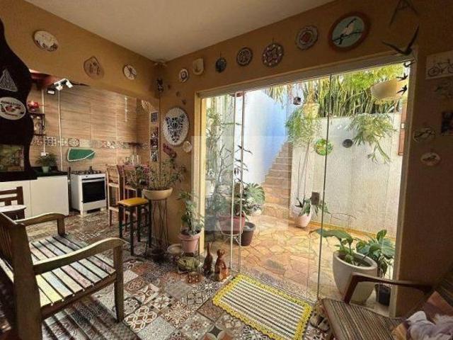Casa a venda em Sousas, Campinas/SP