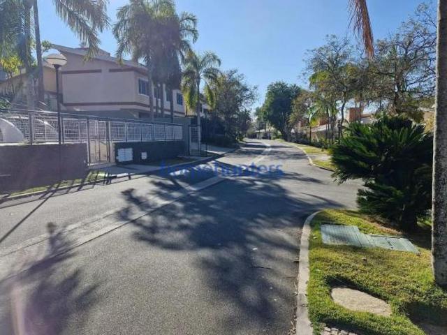 Casa á venda em Sousas, Condomínio Fechado Campinas/SP 290m²