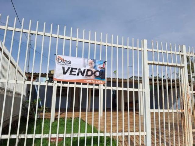 CASA A VENDA EM SOBRADINHO!