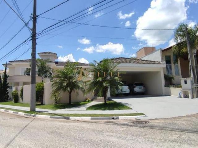 Casa à venda em Sorocaba, Condomínio Ibiti do Paço, com 4 suítes, com 387 m²