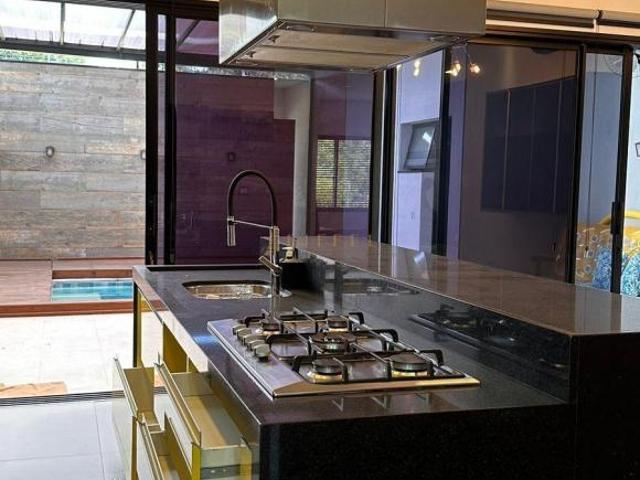Casa à venda em Sorocaba, Condomínio Residencial Giverny, com 3 suítes, com 255 m²