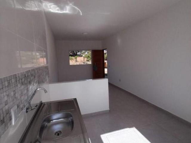 Casa à venda em Sorocaba, Éden, com 2 quartos, com 60 m²