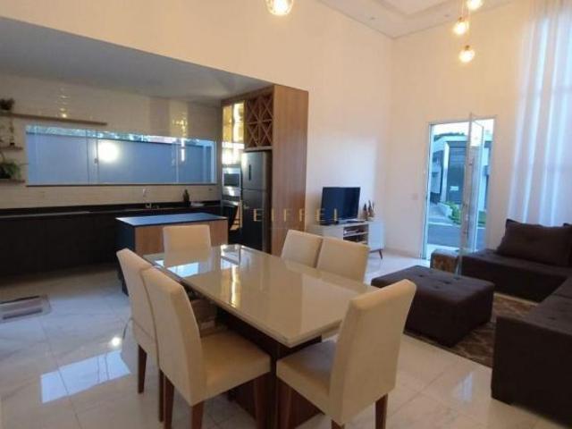 Casa à venda em Sorocaba, Jardim Novo Horizonte, com 3 quartos, com 140 m²