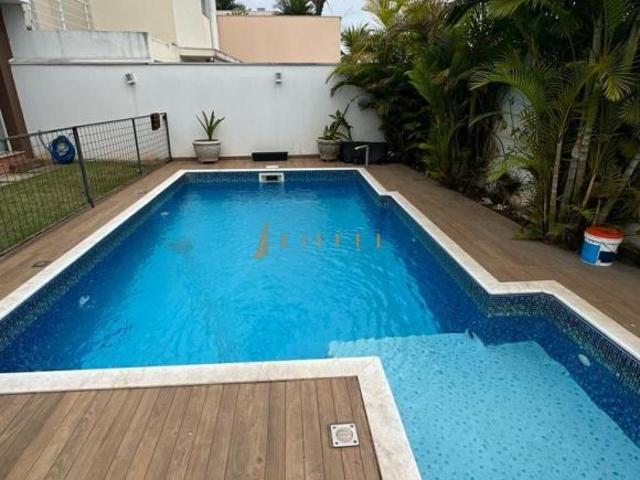 Casa à venda em Sorocaba, Jardim Gramados de Sorocaba, com 3 suítes, com 239 m²