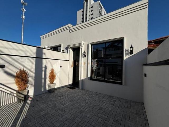 Casa à venda em Sorocaba, Jardim São Carlos, com 3 quartos, com 100 m²