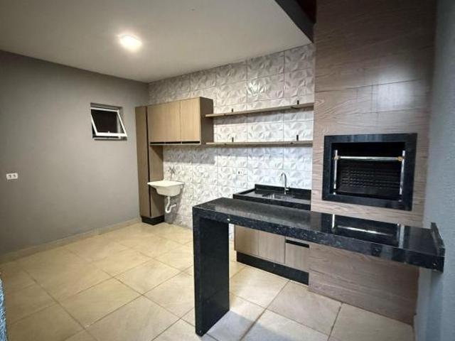 Casa à venda em Sorocaba SP: 2 quartos, 1 suíte, 1 sala, 1 banheiro, 2 vagas Jardim Residencial do