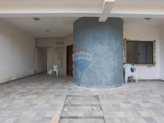 Casa à venda em Sorocaba SP, Jardim Tulipas: 3 quartos, 1 suíte, 2 salas, 3 banheiros, 3 vagas, 208m