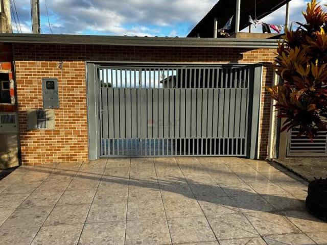 Casa à Venda em Sorocaba SP, no Jardim J S Carvalho: 2 Quartos, 2 Salas, 1 Banheiro, 2 Vagas de Gara