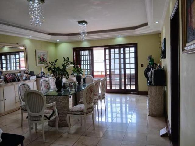 Casa à venda em Sorocaba, Parque Campolim, com 4 quartos, com 390 m²