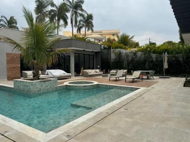 Casa à venda em Sorocaba, Parque Reserva Fazenda Imperial, com 5 suítes, com 720 m²