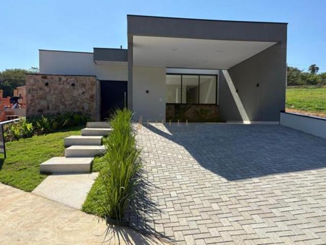 Casa à venda em Sorocaba, Wanel Ville, com 3 suítes, com 155.81 m², Condomínio Helena Maria