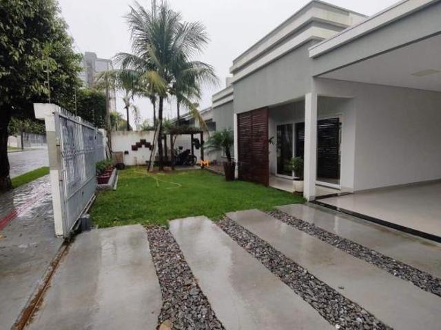 Casa à venda em Sorriso Recanto dos Pássaros 114 m², financiamento aceito