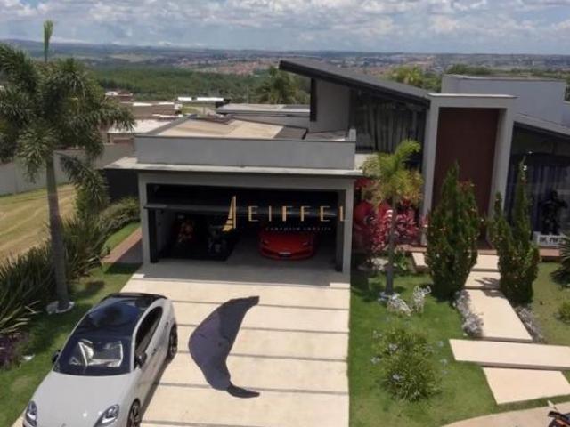 Casa à venda em Salto de Pirapora, Condomínio Fazenda Alta Vista, com 3 suítes, com 387 m²