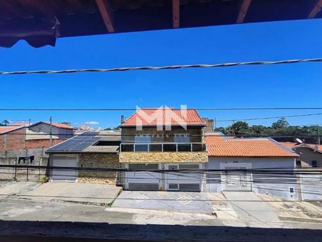 Casa à venda em Salto/SP – Bairro Monte Pascoal | 130 m² construída | terreno 175 m² | com piscina e