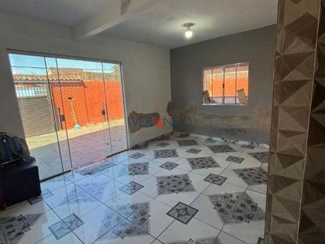 Casa à Venda em Samambaia, Praia Grande SP