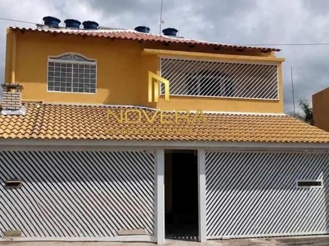 Casa à venda em Samambaia, Samambaia Norte, com 3 quartos, 200m²