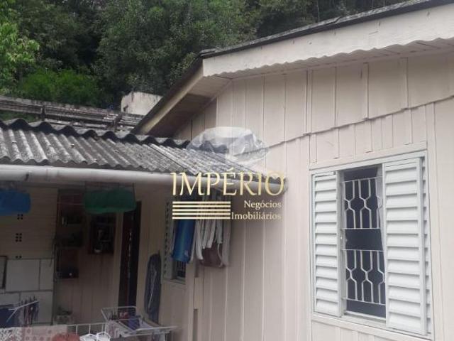 CASA A VENDA EM SANDER