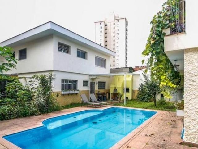 Casa à venda em Santo Amaro