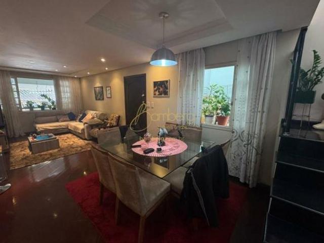 Casa à Venda em Santo Amaro ! Conforto e Excelente Localização