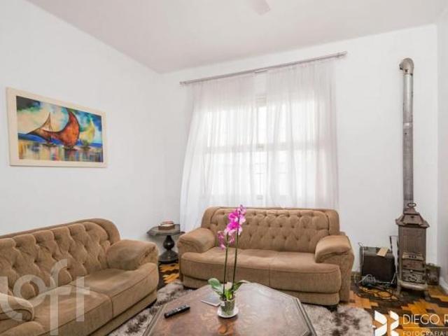 Casa à venda em Santo Antônio com 120 m², 4 quartos, 1 suíte, 5 vagas