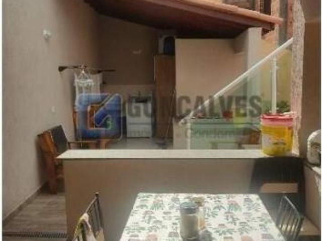 Casa à venda em Santo André 3 quartos, 1 suíte, 3 vagas, ótima oportunidade