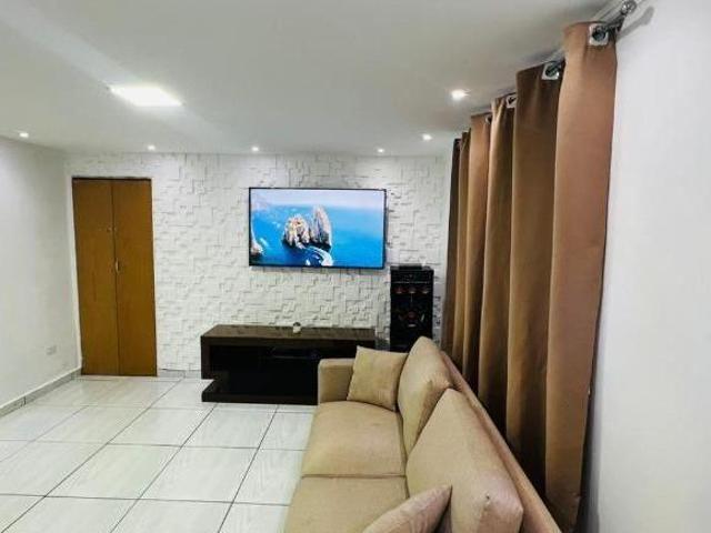 Imperdível! Casa à venda em Santo André SP, bairro Condomínio Maracanã 2 quartos, 1 suíte, 1 sala