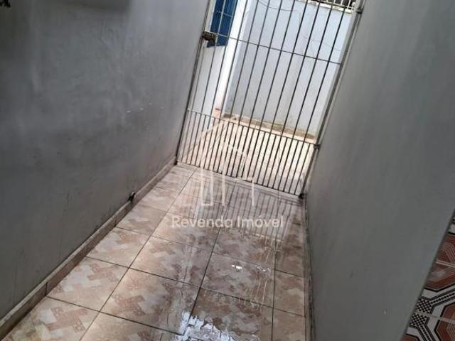 Casa à venda em Santo André SP: 5 quartos, 3 banheiros, 6 vagas de garagem, 236m