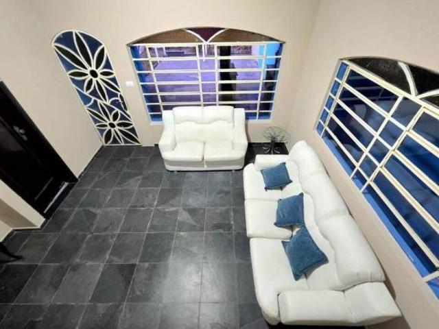 Casa à venda em Santo André Vila Curuçá 3 quartos, 1 suíte, 2 vagas, aceita financiamento